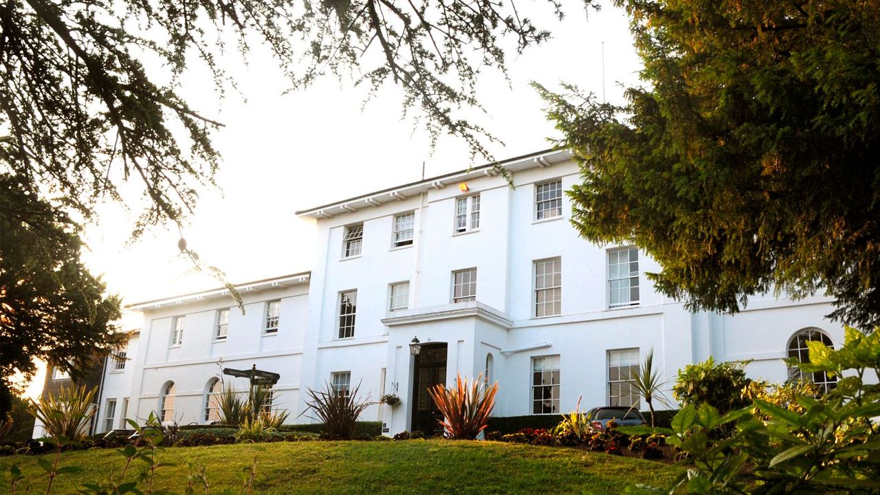 Sidcot School – STUDY AND WORK